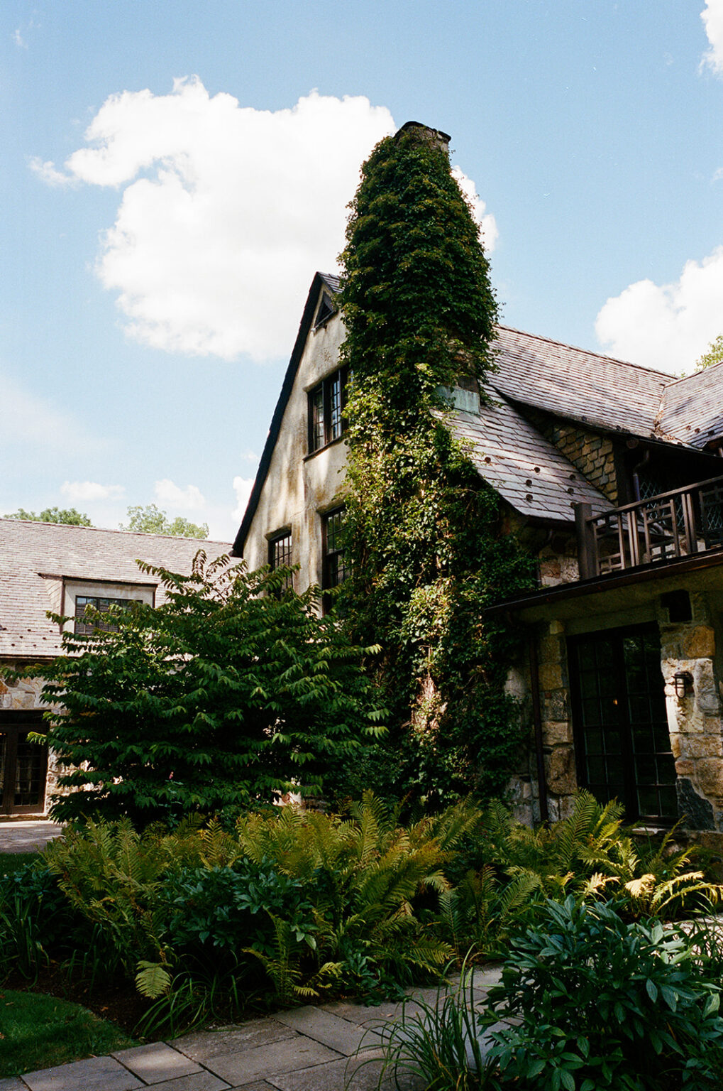Whimsical Floral Wedding at Troutbeck • katherinemarchand.com