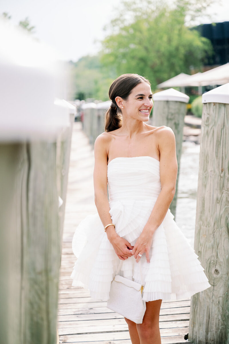 A Modern Floral Wedding at Minikahda Club • katherinemarchand.com